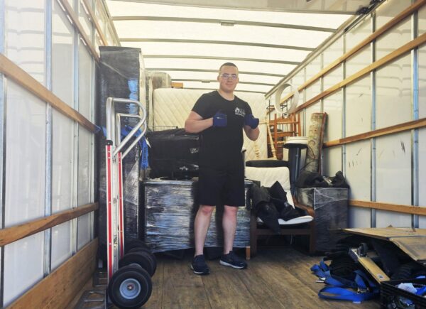 Heezy Haulers – Heezy Haulers